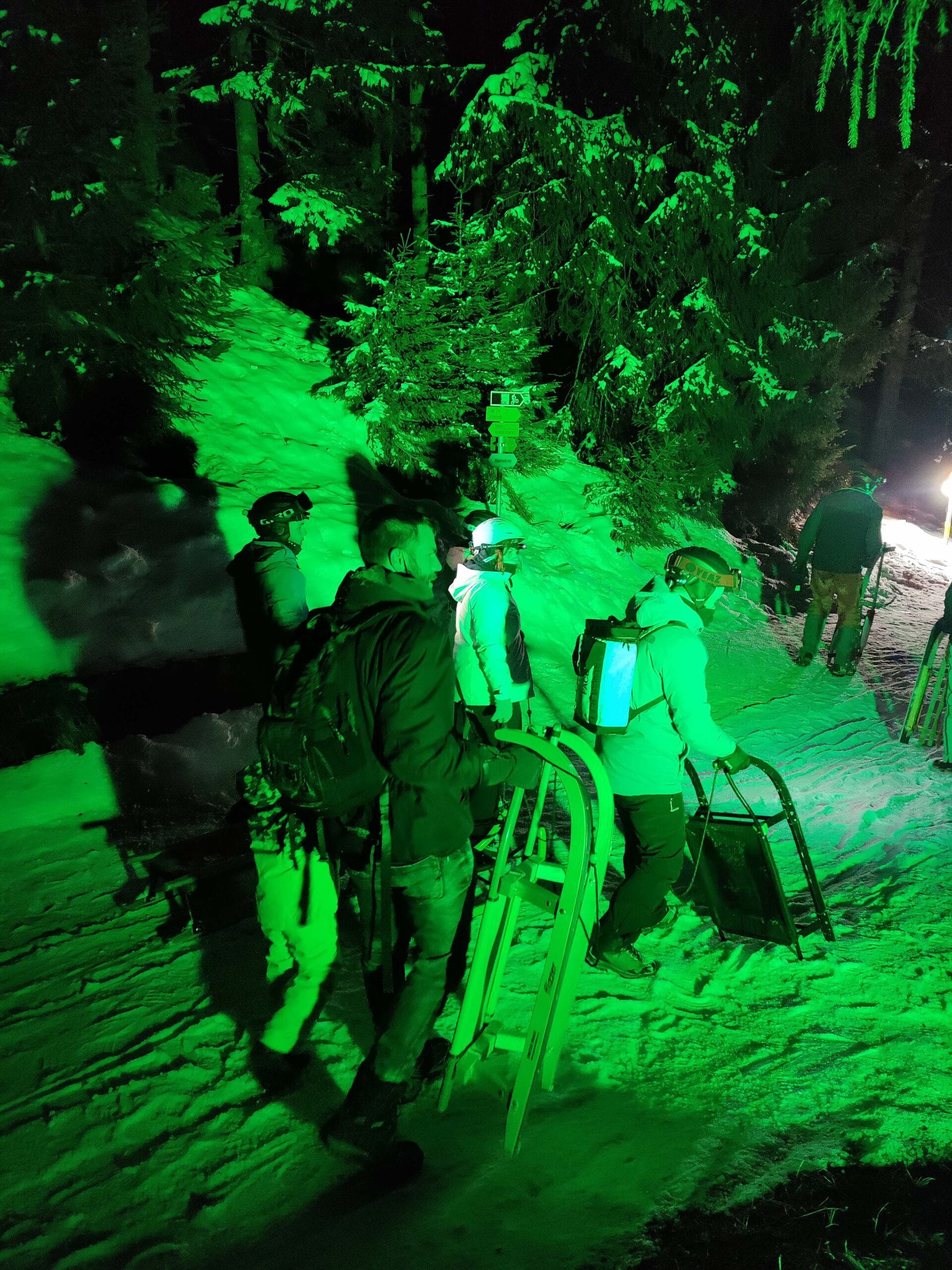 Switzerland Travel Family » Arquivos Nachtschlitten Light and Ride ...