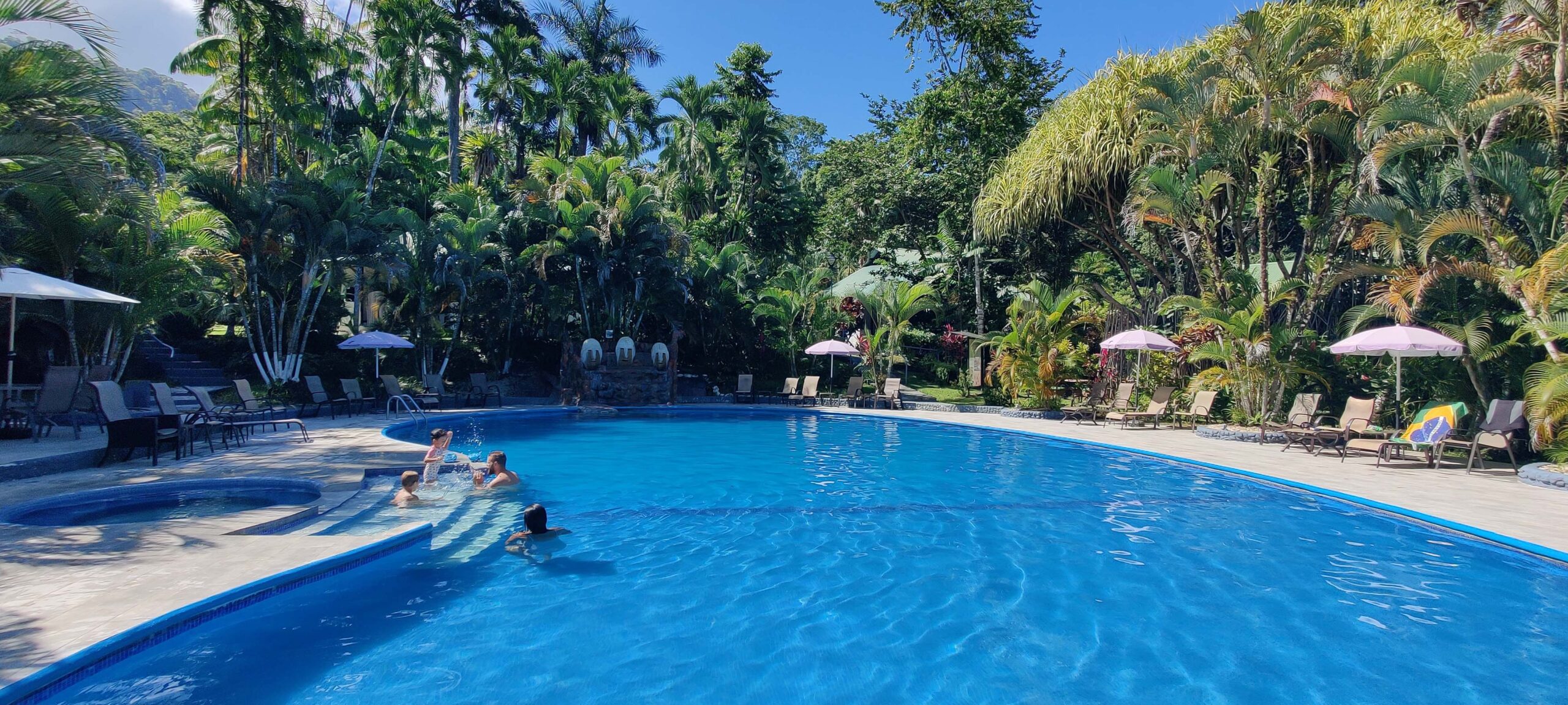 Switzerland Travel Family » Arquivos Hotel Villas Rio Mar in Dominical